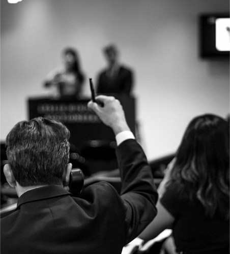 How to Bid at Auction